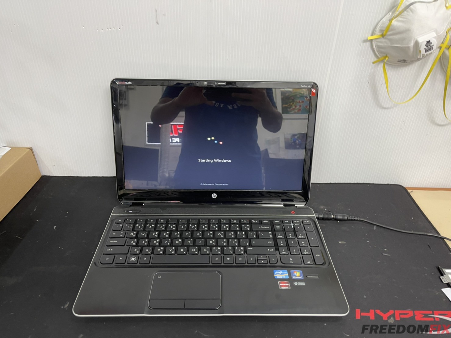 เปลี่ยนจอโน๊ตบุ๊ค HP M6-1000 จอแตก จอร้าว จอเสีย จอเป็นเส้น จอพัง ...